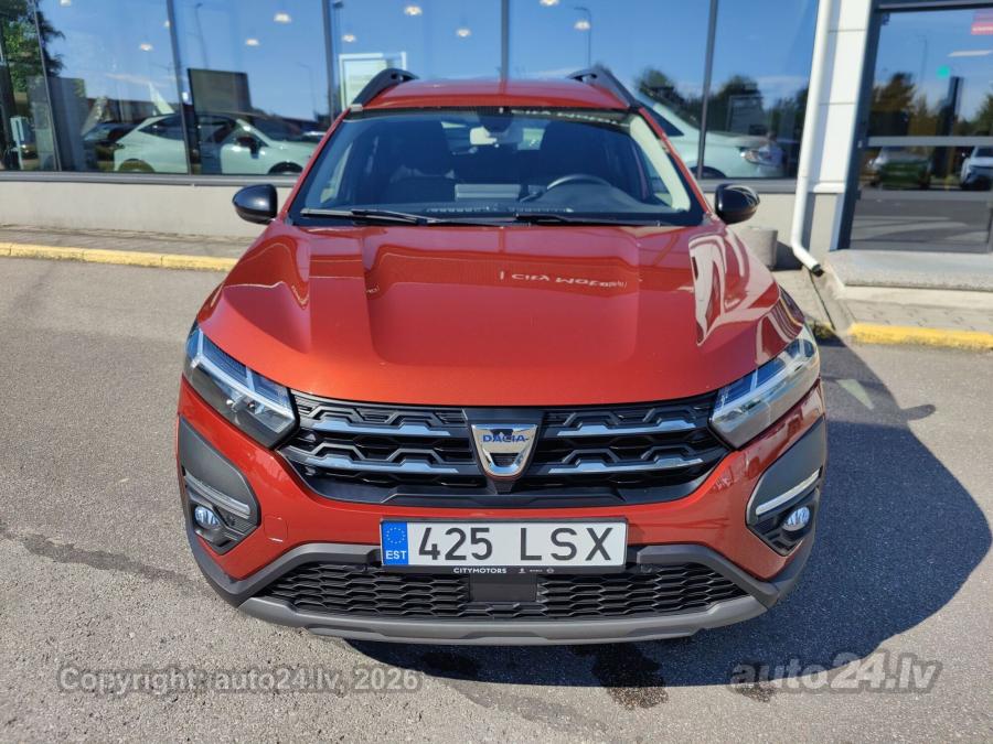 Brown Dacia Jogger 2022 in Tartu, with an engine capacity of 1.00 L and mileage of 109 thousand km for 11900 €, photo 9 on AUTOMOTO.COM.LV