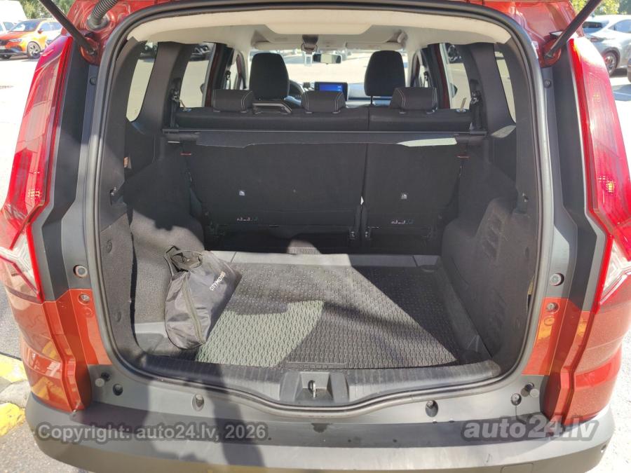 Brown Dacia Jogger 2022 in Tartu, with an engine capacity of 1.00 L and mileage of 109 thousand km for 11900 €, photo 15 on AUTOMOTO.COM.LV