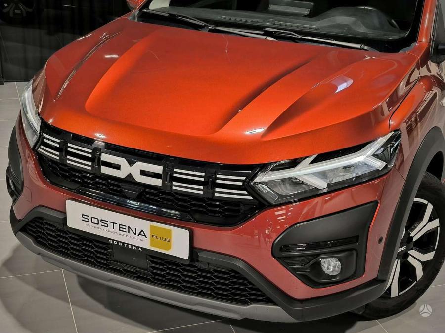 Brūns Dacia Jogger 2023 Kauņa, ar dzinēja tilpumu 1.00 L un nobraukumu 31 tūkst. km par 13500 €, foto 3 vietnē AUTOMOTO.COM.LV
