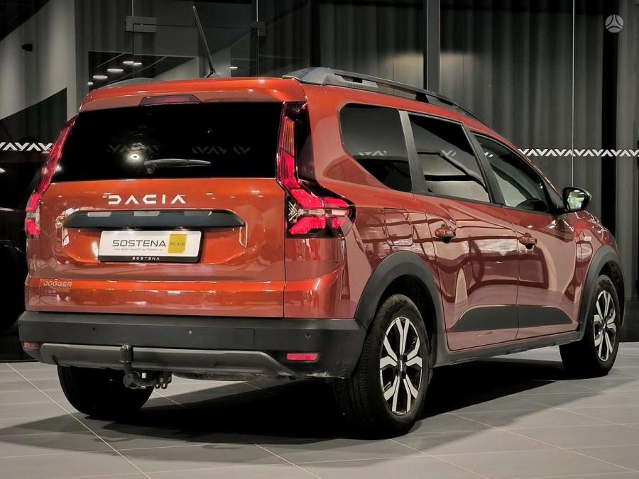 Brūns Dacia Jogger 2023 Kauņa, ar dzinēja tilpumu 1.00 L un nobraukumu 31 tūkst. km par 13500 €, foto 5 vietnē AUTOMOTO.COM.LV