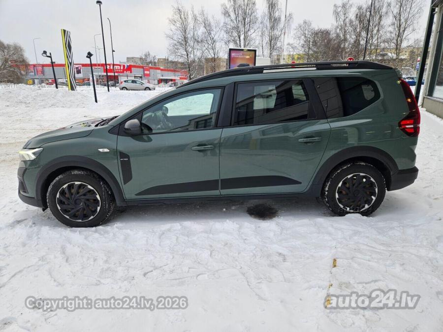 Zaļš Dacia Jogger 2023 Tartu, ar dzinēja tilpumu 1.00 L un nobraukumu 61 tūkst. km par 15990 €, foto 3 vietnē AUTOMOTO.COM.LV