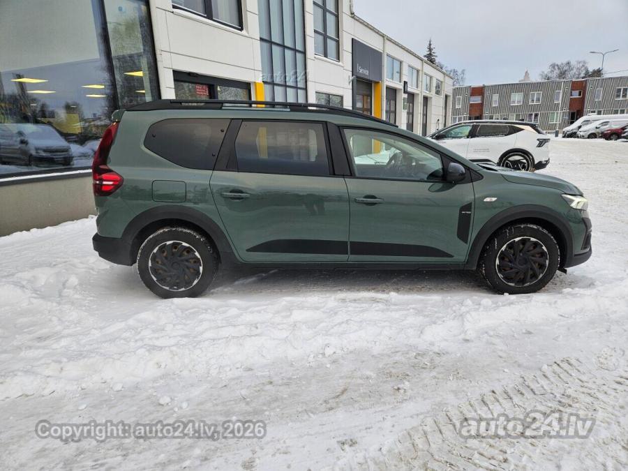 Zaļš Dacia Jogger 2023 Tartu, ar dzinēja tilpumu 1.00 L un nobraukumu 61 tūkst. km par 15990 €, foto 6 vietnē AUTOMOTO.COM.LV