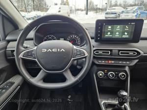 Zaļš Dacia Jogger 2023 Tartu, ar dzinēja tilpumu 1.00 L un nobraukumu 61 tūkst. km par 15990 €, foto 8 vietnē AUTOMOTO.COM.LV