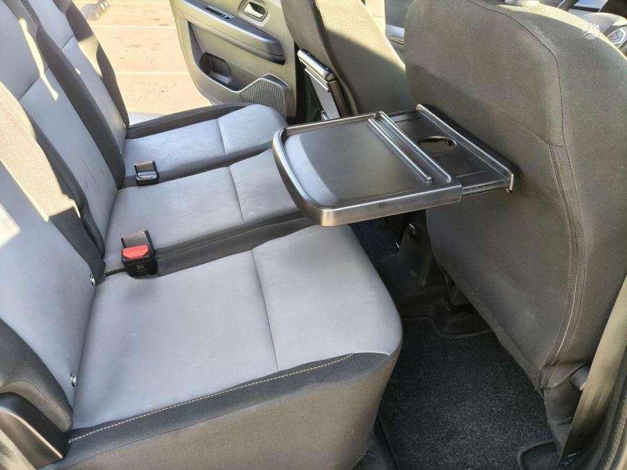 Zaļš Dacia Jogger 2023 Kaišiadorys, ar dzinēja tilpumu 1.00 L un nobraukumu 43 tūkst. km par 14999 €, foto 10 vietnē AUTOMOTO.COM.LV