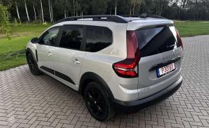 Pelēks Dacia Jogger 2022 Utena, ar dzinēja tilpumu 1.00 L un nobraukumu 271 tūkst. km par 7995 €, foto 16 vietnē AUTOMOTO.COM.LV