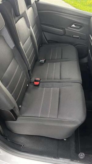 Pelēks Dacia Jogger 2022 Utena, ar dzinēja tilpumu 1.00 L un nobraukumu 271 tūkst. km par 7995 €, foto 31 vietnē AUTOMOTO.COM.LV