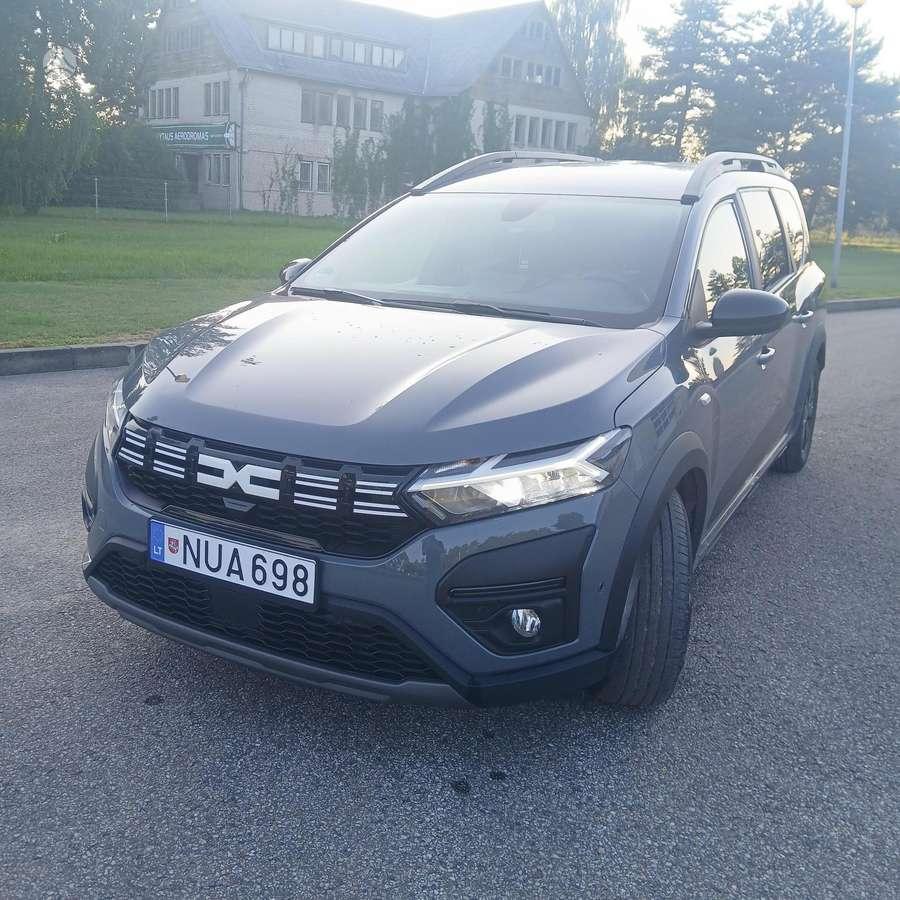 Pelēks Dacia Jogger 2023 Viļņa, ar dzinēja tilpumu 1.00 L un nobraukumu 119 tūkst. km par 10800 €, foto 4 vietnē AUTOMOTO.COM.LV