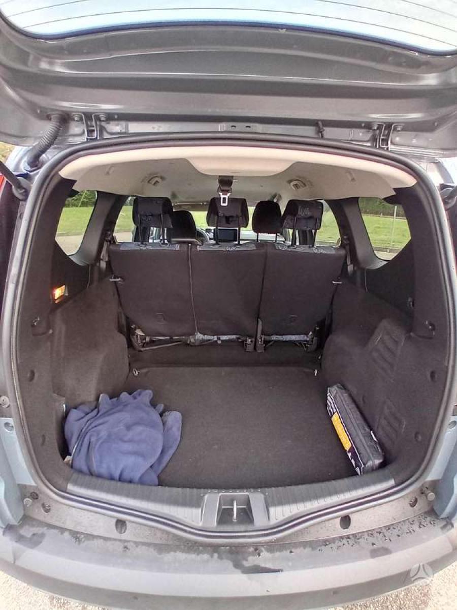 Pelēks Dacia Jogger 2023 Viļņa, ar dzinēja tilpumu 1.00 L un nobraukumu 119 tūkst. km par 10800 €, foto 15 vietnē AUTOMOTO.COM.LV