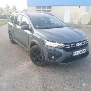 Pelēks Dacia Jogger 2023 Viļņa, ar dzinēja tilpumu 1.00 L un nobraukumu 120 tūkst. km par 10600 €, foto  vietnē AUTOMOTO.COM.LV