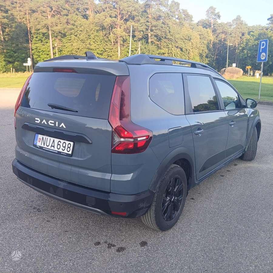 Pelēks Dacia Jogger 2023 Viļņa, ar dzinēja tilpumu 1.00 L un nobraukumu 120 tūkst. km par 10600 €, foto 11 vietnē AUTOMOTO.COM.LV