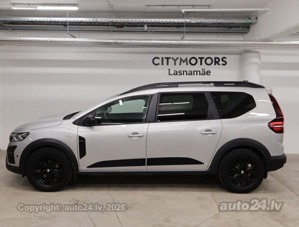 Pelēks Dacia Jogger 2022 Tallina, ar dzinēja tilpumu 1.00 L un nobraukumu 93 tūkst. km par 12900 €, foto 2 vietnē AUTOMOTO.COM.LV