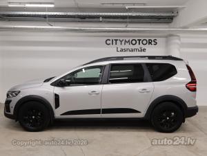 Grey Dacia Jogger 2022 in Tallinn, with an engine capacity of 1.00 L and mileage of 93 thousand km for 12900 €, photo 3 on AUTOMOTO.COM.LV