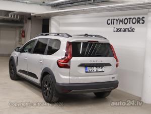 Grey Dacia Jogger 2022 in Tallinn, with an engine capacity of 1.00 L and mileage of 93 thousand km for 12900 €, photo 4 on AUTOMOTO.COM.LV