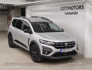 Grey Dacia Jogger 2022 in Tallinn, with an engine capacity of 1.00 L and mileage of 93 thousand km for 12900 €, photo 5 on AUTOMOTO.COM.LV