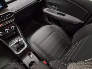 Pelēks Dacia Jogger 2022 Tallina, ar dzinēja tilpumu 1.00 L un nobraukumu 32 tūkst. km par 14300 €, foto 16 vietnē AUTOMOTO.COM.LV