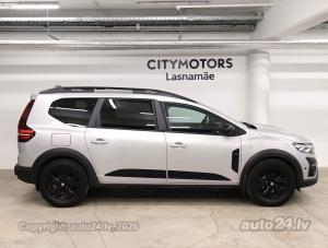 Grey Dacia Jogger 2022 in Tallinn, with an engine capacity of 1.00 L and mileage of 93 thousand km for 12490 €, photo 6 on AUTOMOTO.COM.LV