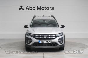 Grey Dacia Jogger 2022 in Tallinn, with an engine capacity of 1.00 L and mileage of 112 thousand km for 12490 €, photo 3 on AUTOMOTO.COM.LV