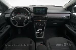Grey Dacia Jogger 2022 in Tallinn, with an engine capacity of 1.00 L and mileage of 112 thousand km for 12490 €, photo 9 on AUTOMOTO.COM.LV