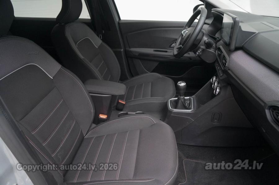 Pelēks Dacia Jogger 2022 Tallina, ar dzinēja tilpumu 1.00 L un nobraukumu 112 tūkst. km par 12490 €, foto 10 vietnē AUTOMOTO.COM.LV