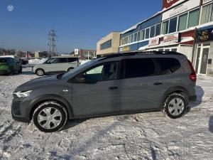 Grey Dacia Jogger 2023 in Klaipeda, with an engine capacity of 1.00 L and mileage of 87 thousand km for 11000 €, photo 2 on AUTOMOTO.COM.LV
