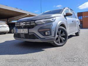 Grey Dacia Jogger 2024 in Tallinn, with an engine capacity of 1.00 L and mileage of 70 thousand km for 14990 €, photo  on AUTOMOTO.COM.LV