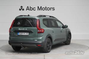 Dacia Jogger 2022 Tallina, ar dzinēja tilpumu 1.00 L un nobraukumu 69 tūkst. km par 14990 €, foto 5 vietnē AUTOMOTO.COM.LV