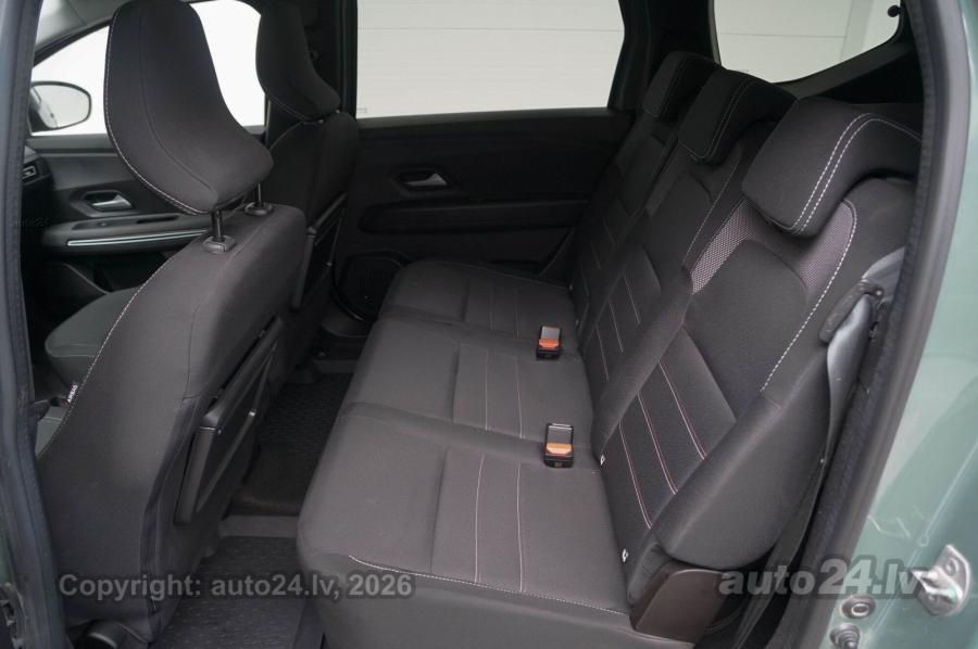 Dacia Jogger 2022 Tallina, ar dzinēja tilpumu 1.00 L un nobraukumu 69 tūkst. km par 14990 €, foto 11 vietnē AUTOMOTO.COM.LV