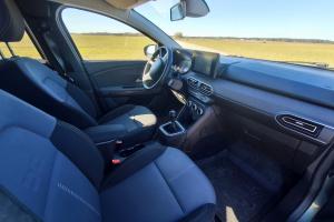 Dacia Jogger 2023 in Tallinn, with an engine capacity of 1.00 L and mileage of 81 thousand km for 15400 €, photo 15 on AUTOMOTO.COM.LV