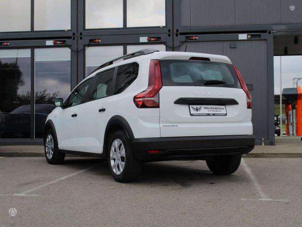 Balts Dacia Jogger 2023 Viļņa, ar dzinēja tilpumu 1.00 L un nobraukumu 99 tūkst. km par 11000 €, foto 4 vietnē AUTOMOTO.COM.LV