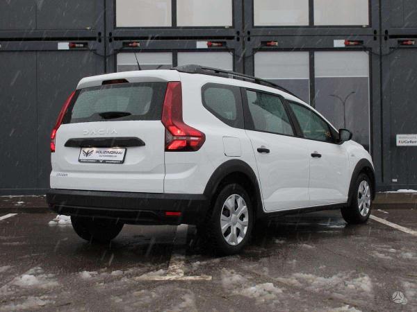 Balts Dacia Jogger 2023 Viļņa, ar dzinēja tilpumu 1.00 L un nobraukumu 100 tūkst. km par 11000 €, foto 3 vietnē AUTOMOTO.COM.LV