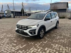 White Dacia Jogger 2022 in Taurage, with an engine capacity of 1.00 L and mileage of 218 thousand km for 7900 €, photo 6 on AUTOMOTO.COM.LV