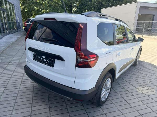 Balts Dacia Jogger 2023 Kauņa, ar dzinēja tilpumu 1.00 L un nobraukumu 158 tūkst. km par 11500 €, foto 4 vietnē AUTOMOTO.COM.LV