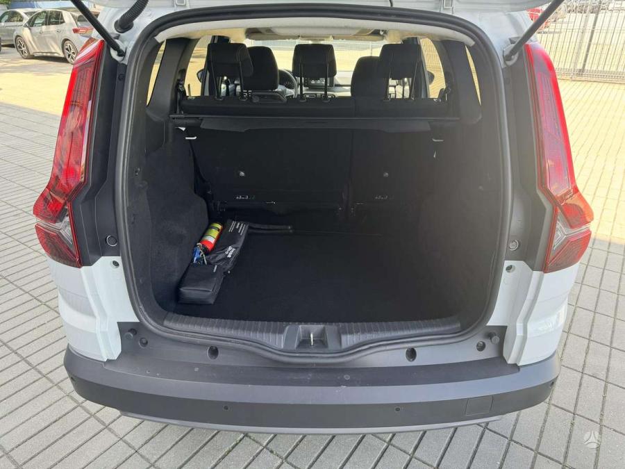 Balts Dacia Jogger 2023 Kauņa, ar dzinēja tilpumu 1.00 L un nobraukumu 158 tūkst. km par 11500 €, foto 7 vietnē AUTOMOTO.COM.LV