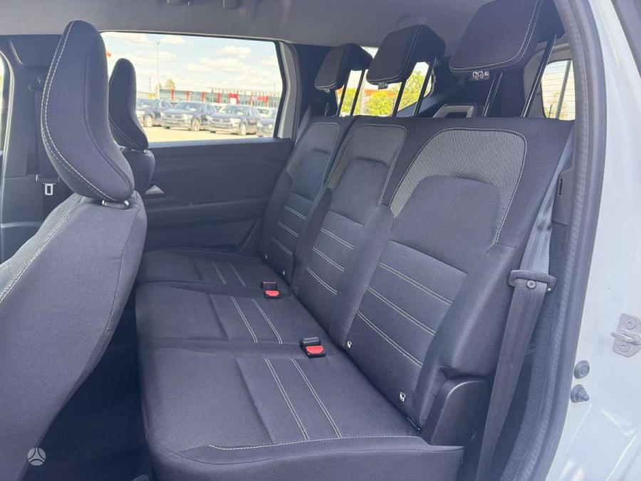 Balts Dacia Jogger 2023 Kauņa, ar dzinēja tilpumu 1.00 L un nobraukumu 158 tūkst. km par 11500 €, foto 9 vietnē AUTOMOTO.COM.LV