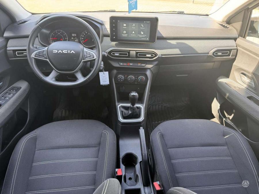 Balts Dacia Jogger 2023 Kauņa, ar dzinēja tilpumu 1.00 L un nobraukumu 158 tūkst. km par 11500 €, foto 10 vietnē AUTOMOTO.COM.LV