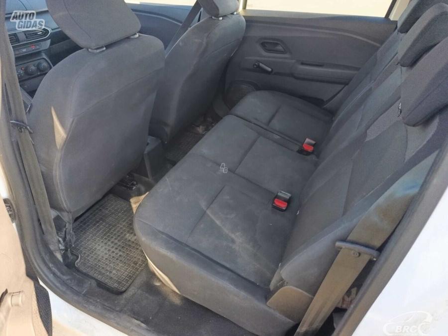 Balts Dacia Jogger 2023 Avižieniai, ar dzinēja tilpumu 1.00 L un nobraukumu 96 tūkst. km par 10900 €, foto 26 vietnē AUTOMOTO.COM.LV