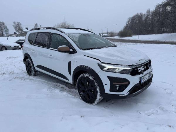 Balts Dacia Jogger 2024 Kauņa, ar dzinēja tilpumu 1.00 L un nobraukumu 7 tūkst. km par 11800 €, foto 1 vietnē AUTOMOTO.COM.LV