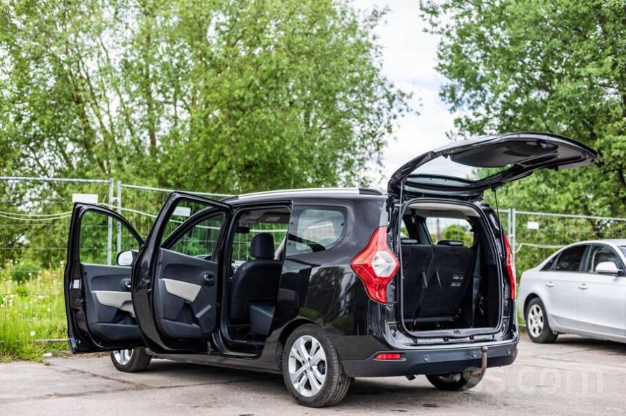 Black Dacia Lodgy 2014 in Riga, with an engine capacity of 1.50 L and mileage of 174 thousand km for 6690 €, photo 10 on AUTOMOTO.COM.LV