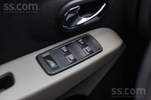 Black Dacia Lodgy 2014 in Riga, with an engine capacity of 1.50 L and mileage of 174 thousand km for 6690 €, photo 16 on AUTOMOTO.COM.LV