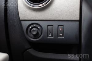 Black Dacia Lodgy 2014 in Riga, with an engine capacity of 1.50 L and mileage of 174 thousand km for 6690 €, photo 17 on AUTOMOTO.COM.LV