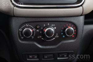 Black Dacia Lodgy 2014 in Riga, with an engine capacity of 1.50 L and mileage of 174 thousand km for 6690 €, photo 25 on AUTOMOTO.COM.LV
