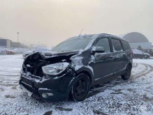 Black Dacia Lodgy 2018 in Radviliskis, with an engine capacity of 1.46 L and mileage of 281 thousand km for 4650 €, photo  on AUTOMOTO.COM.LV