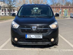 Black Dacia Lodgy 2019 in Riga, with an engine capacity of 1.60 L and mileage of 158 thousand km for 5800 €, photo 3 on AUTOMOTO.COM.LV