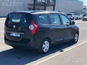 Black Dacia Lodgy 2019 in Riga, with an engine capacity of 1.60 L and mileage of 158 thousand km for 5800 €, photo 7 on AUTOMOTO.COM.LV