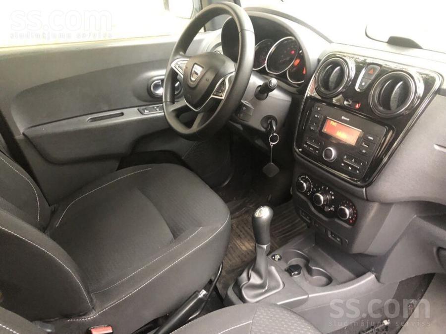 Black Dacia Lodgy 2019 in Riga, with an engine capacity of 1.60 L and mileage of 158 thousand km for 5800 €, photo 13 on AUTOMOTO.COM.LV