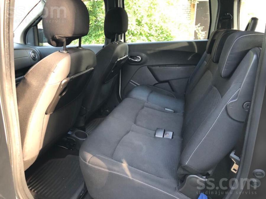 Black Dacia Lodgy 2019 in Riga, with an engine capacity of 1.60 L and mileage of 158 thousand km for 5800 €, photo 14 on AUTOMOTO.COM.LV