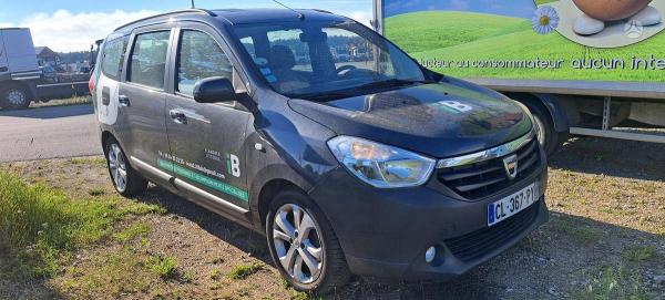 Melns Dacia Lodgy 2012 Tauragė, ar dzinēja tilpumu 1.50 L un nobraukumu 308 tūkst. km par 2700 €, foto 3 vietnē AUTOMOTO.COM.LV