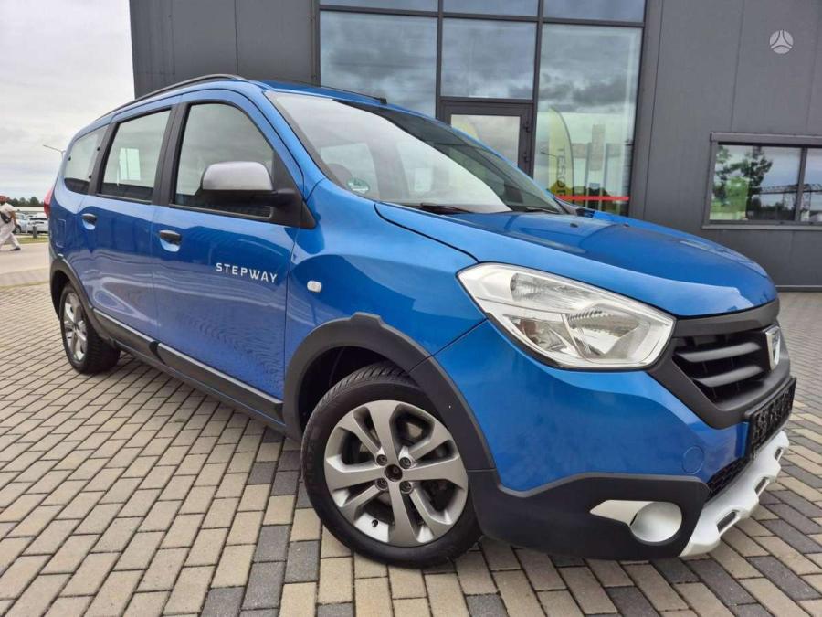 Zils Dacia Lodgy 2015 Šauļi, ar dzinēja tilpumu 1.20 L un nobraukumu 128 tūkst. km par 5950 €, foto 1 vietnē AUTOMOTO.COM.LV