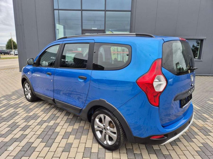 Zils Dacia Lodgy 2015 Šauļi, ar dzinēja tilpumu 1.20 L un nobraukumu 128 tūkst. km par 5950 €, foto 7 vietnē AUTOMOTO.COM.LV