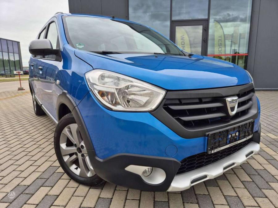 Zils Dacia Lodgy 2015 Šauļi, ar dzinēja tilpumu 1.20 L un nobraukumu 128 tūkst. km par 5950 €, foto 8 vietnē AUTOMOTO.COM.LV